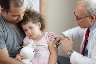 Bionix ShotBlocker Needle Pain and Anxiety Aid