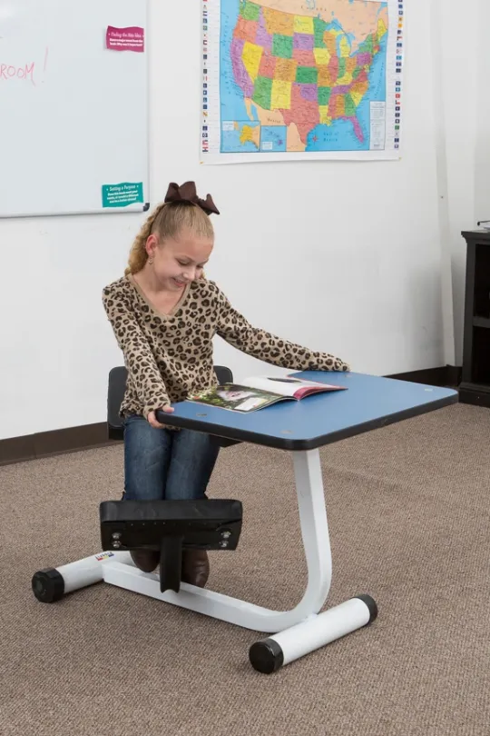 Kinesthetic Classroom Ergo Spin Desk by KidsFit