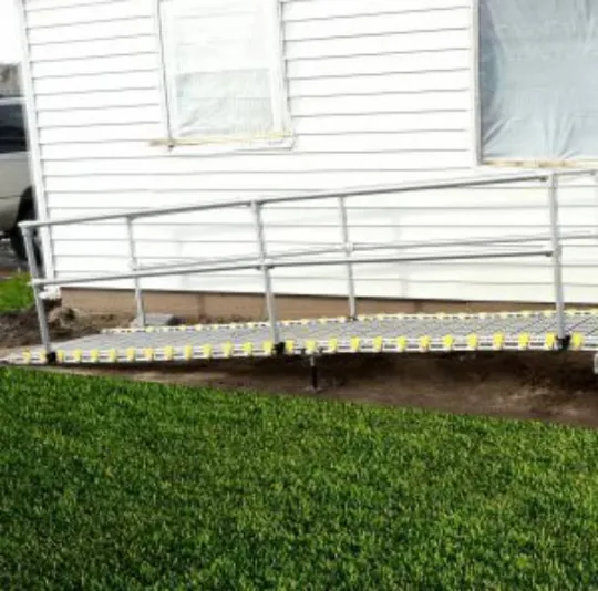 Lightweight Aluminum Wheelchair Ramp - Portable Ramp with 2 Handrails ...