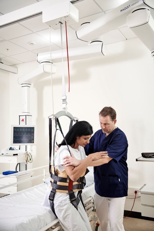Active Trainer Walking Sling for Balance Support and Early Mobilization ...