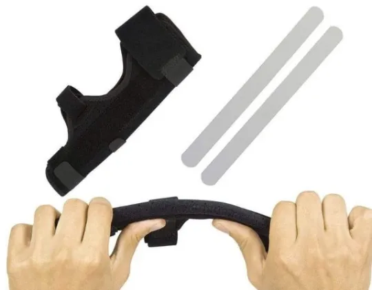 Fourth and Fifth Finger Stabilizing Boxer Splint from Vive Health