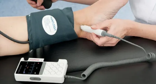 Huntleigh Digital Doppler with Waveform- Dopplex DMX