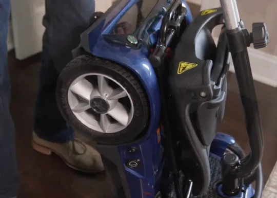TranSport 4AF Folding Power Scooter by EV Rider